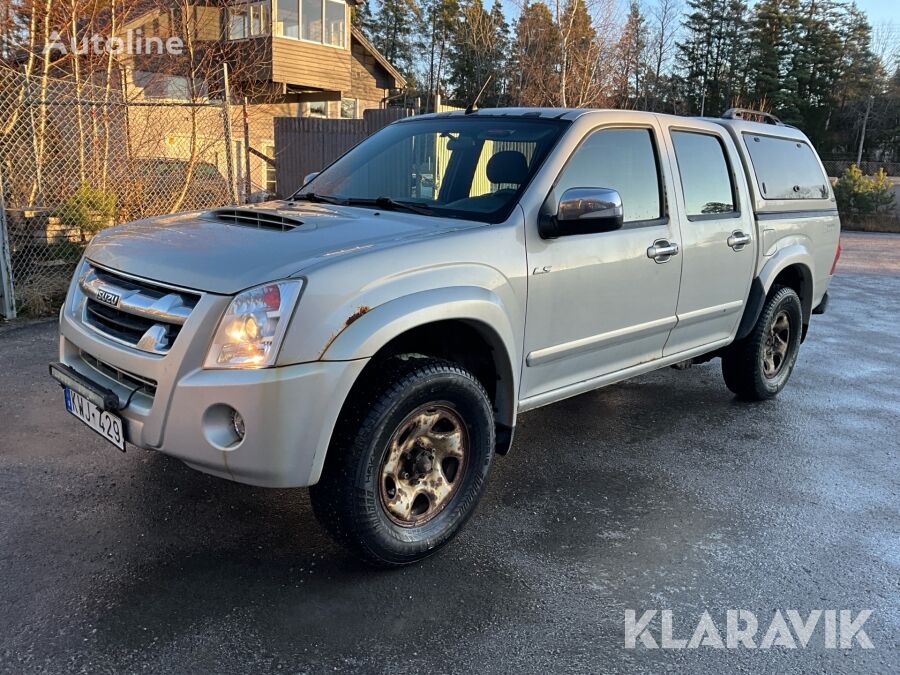 Prodaje se Isuzu Izusu D-Max Crew Cab pikap na aukciji