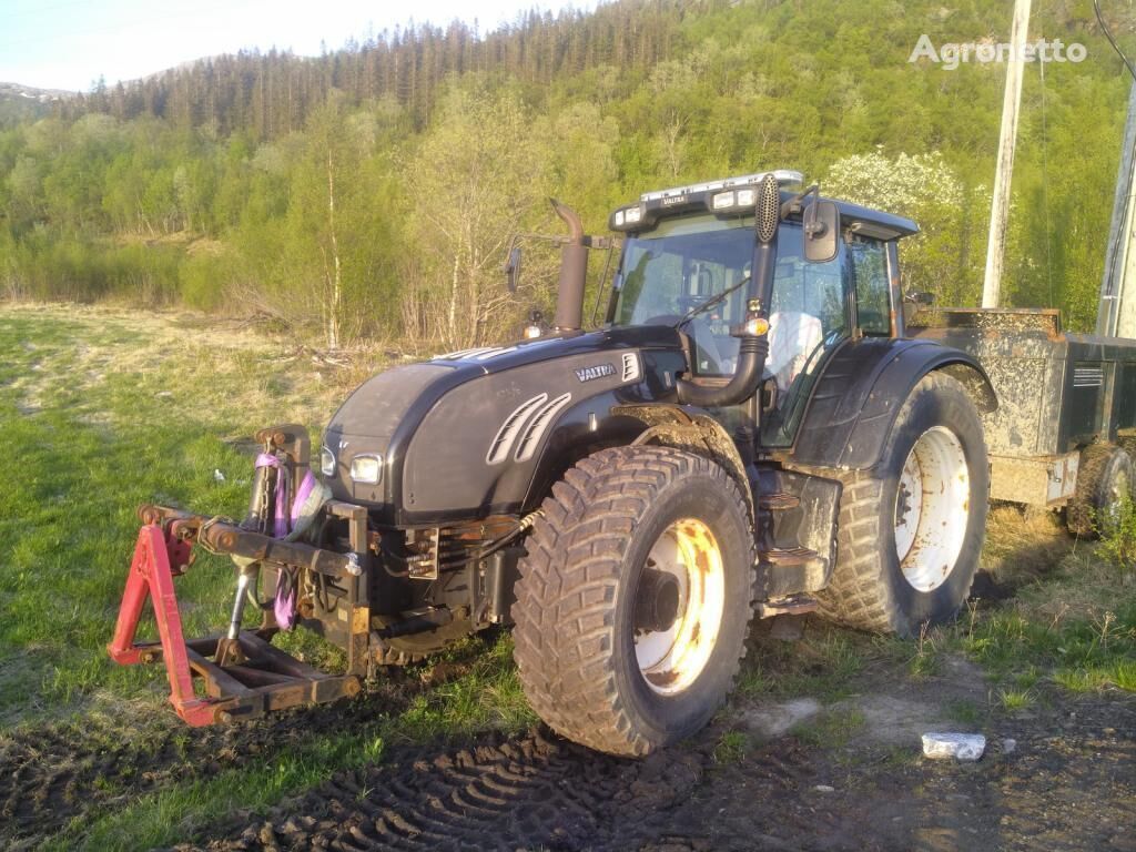 Prodaje se Valtra T202 (8670) traktor točkaš na aukciji