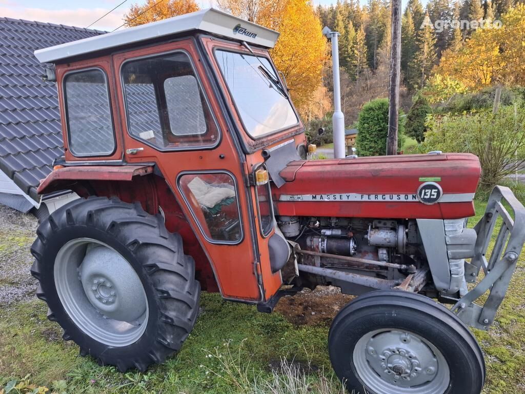 Prodaje se Massey Ferguson 135 traktor točkaš na aukciji