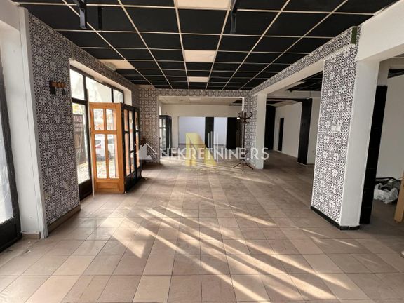 Lokal na prometnoj lokaciji od 120m2