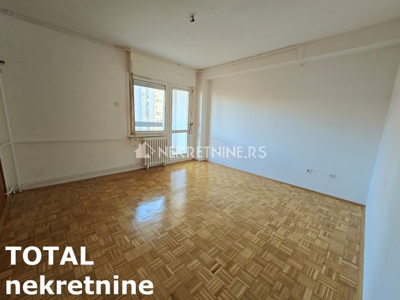 Troiposoban stan NOVI SAD, 180760€