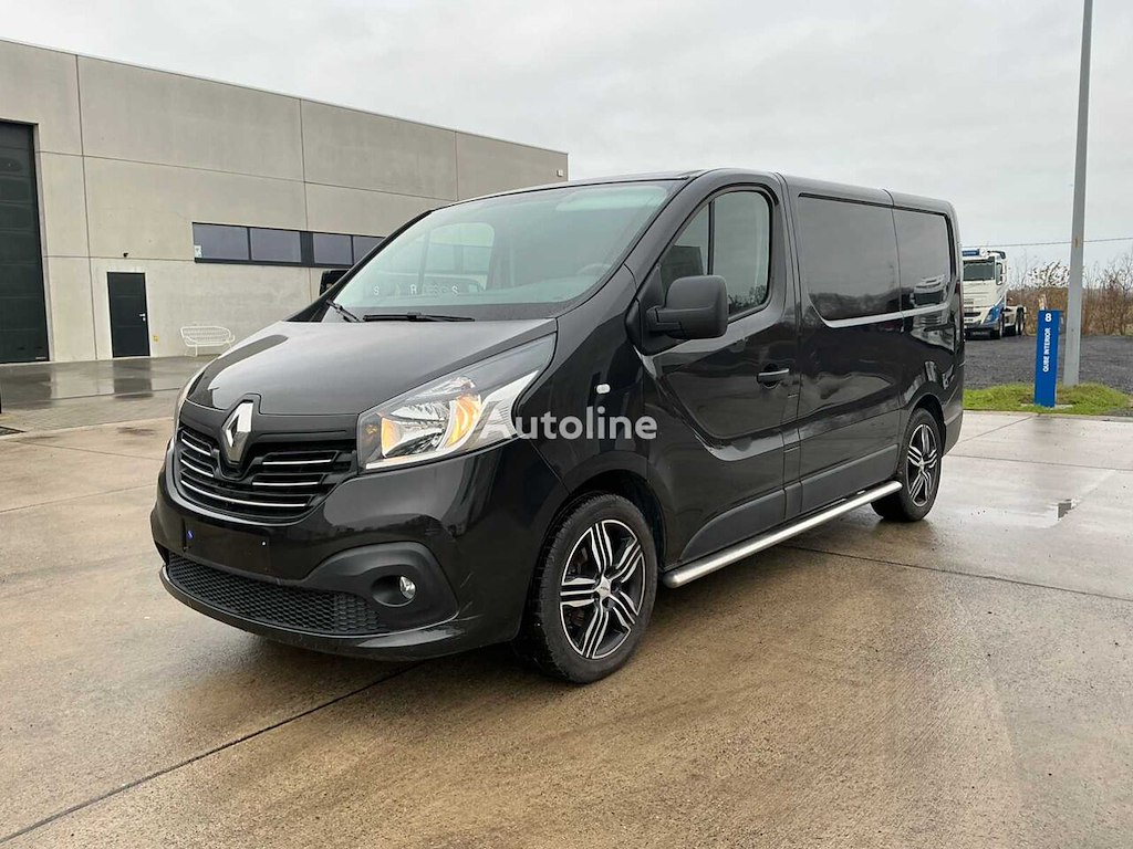 Prodaje se Renault Trafic minibus furgon na aukciji