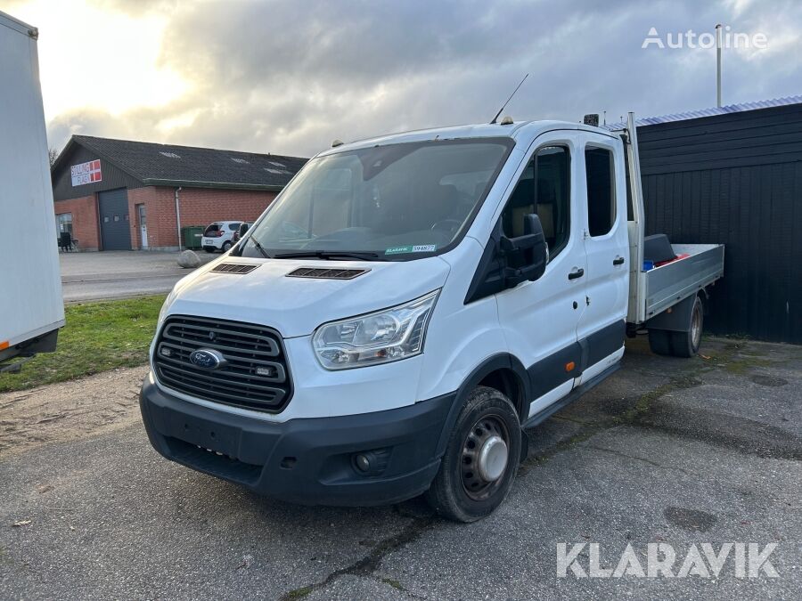 Prodaje se Ford Transit kamion s ravnom platformom < 3.5t na aukciji