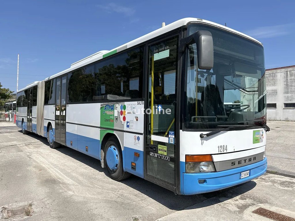 Prodaje se Setra SG 321 zglobni autobus na aukciji