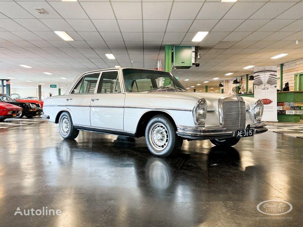 Prodaje se Mercedes-Benz 280 SE - ONLINE AUCTION sedan na aukciji