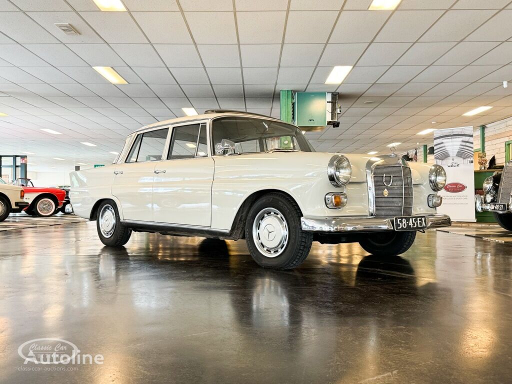 Prodaje se Mercedes-Benz 200 D - ONLINE AUCTION sedan na aukciji