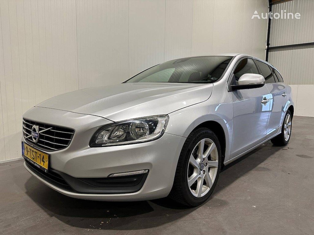 Prodaje se Volvo V60 karavan na aukciji