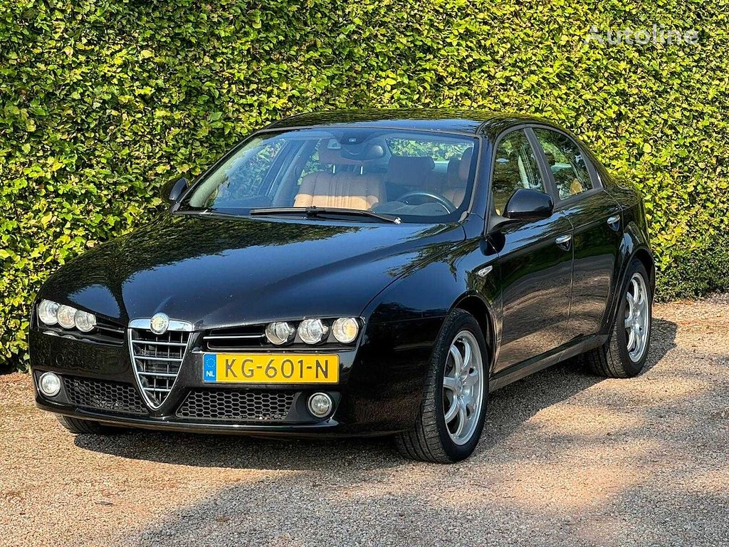 Prodaje se Alfa Romeo 159 sedan na aukciji