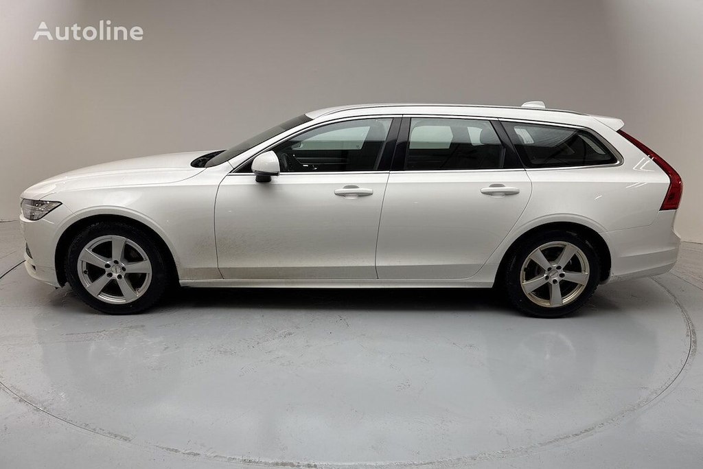 Prodaje se Volvo V90 karavan na aukciji