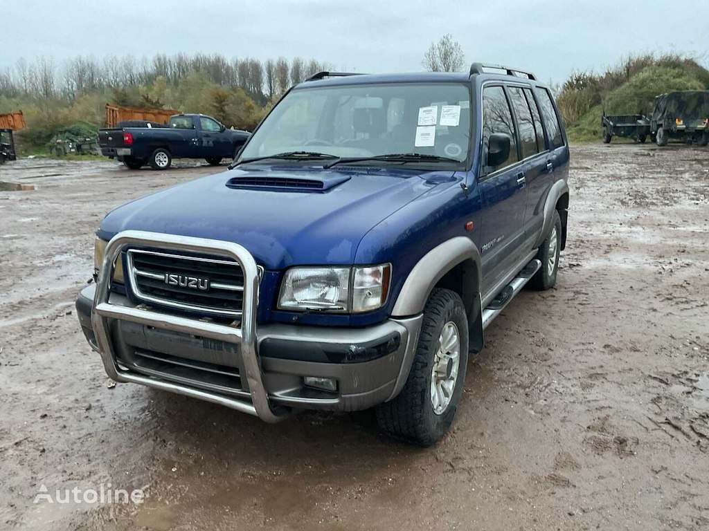 Prodaje se Isuzu Insignia trooper terenac na aukciji