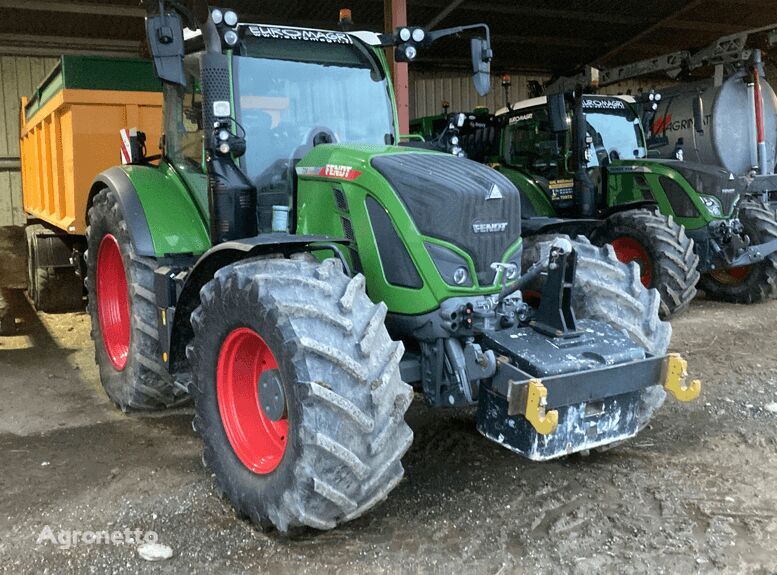 Fendt 724 traktor točkaš