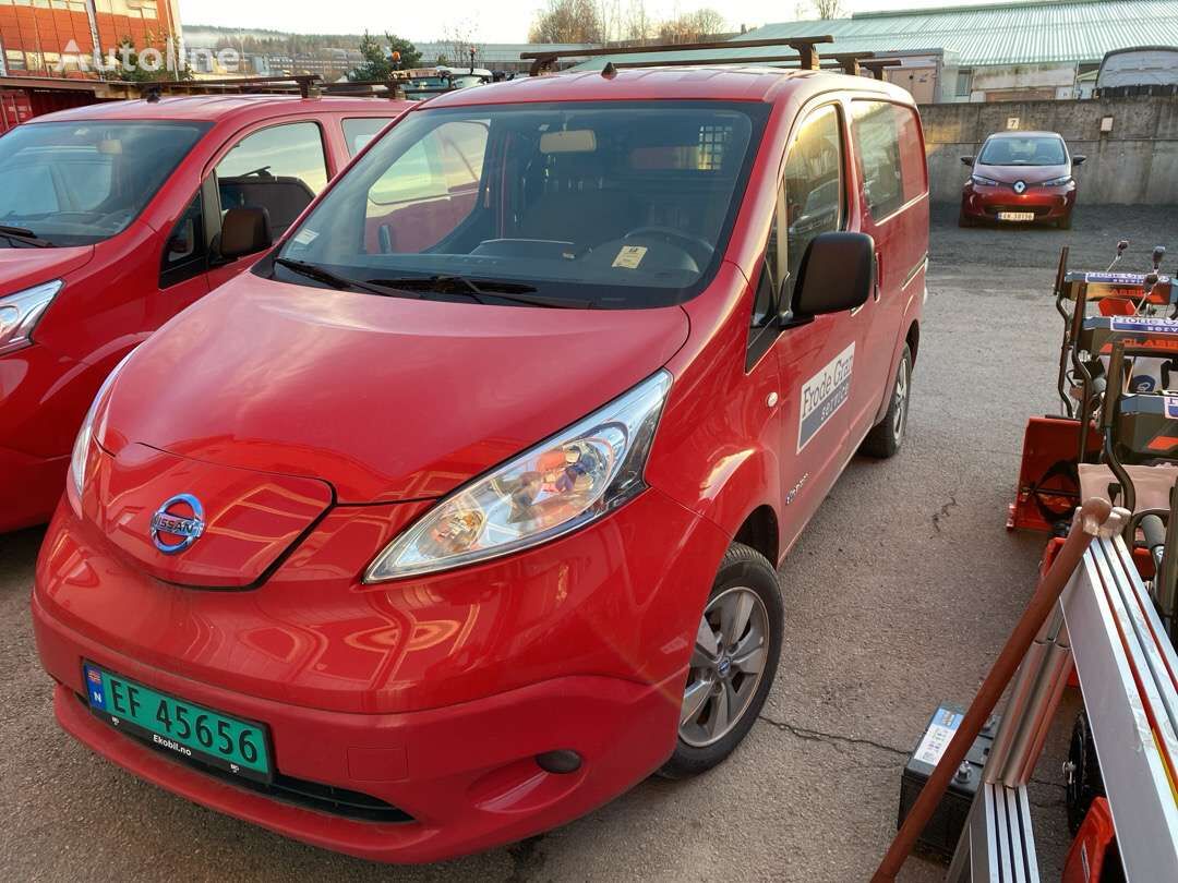 Prodaje se Nissan NV200 laki furgon na aukciji