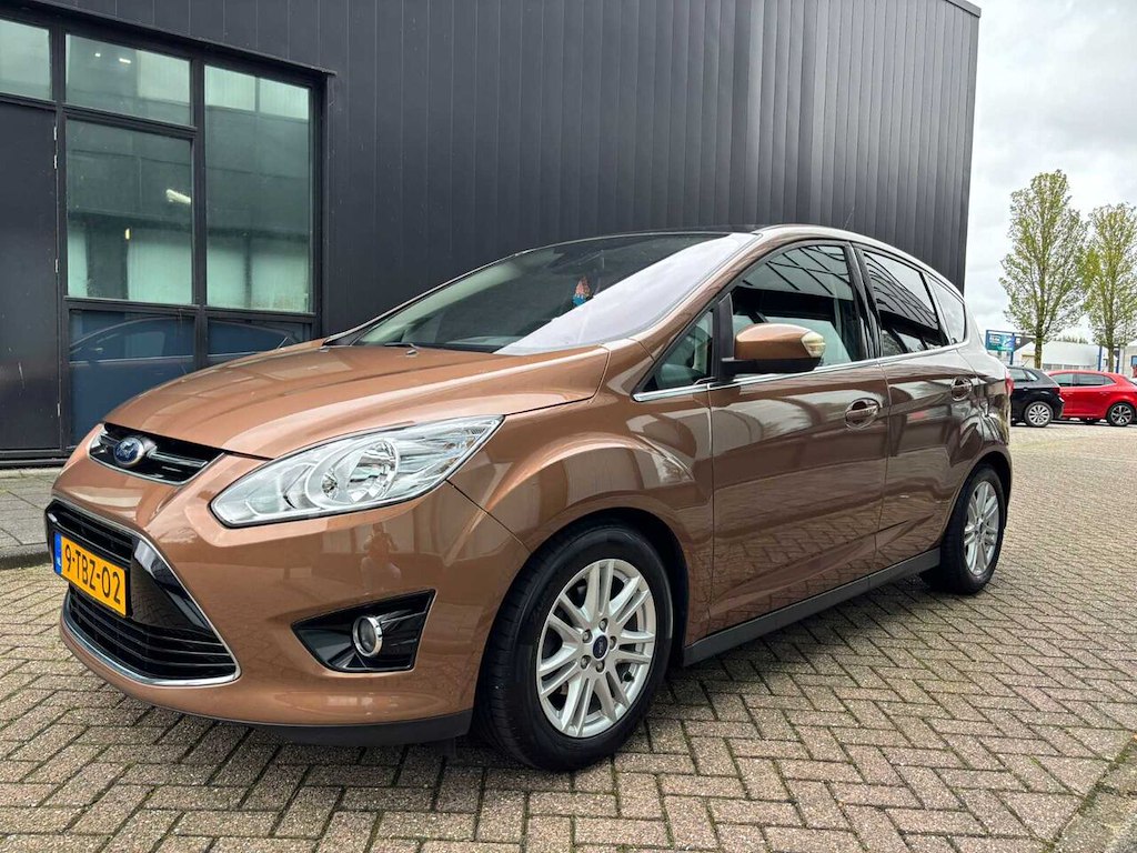 Prodaje se Ford C-Max hečbek na aukciji