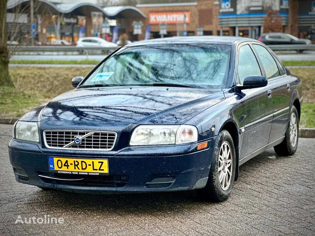 Prodaje se Volvo S80 sedan na aukciji