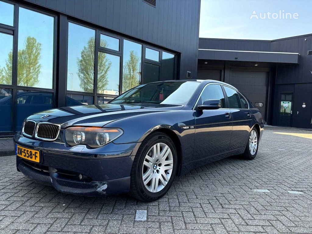 Prodaje se BMW 7-serie sedan na aukciji