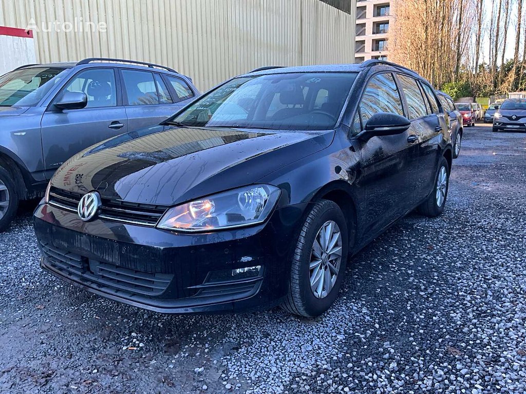 Prodaje se Volkswagen golf TSI karavan na aukciji