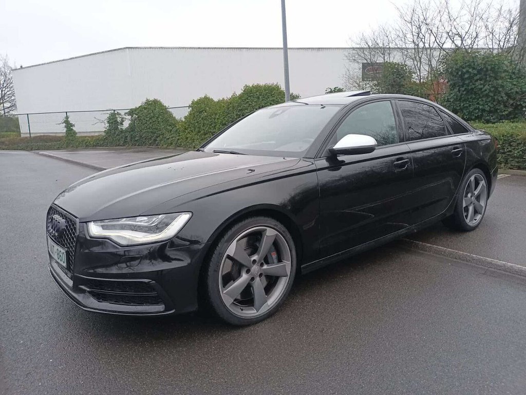 Prodaje se Audi S6 Limousine sedan na aukciji