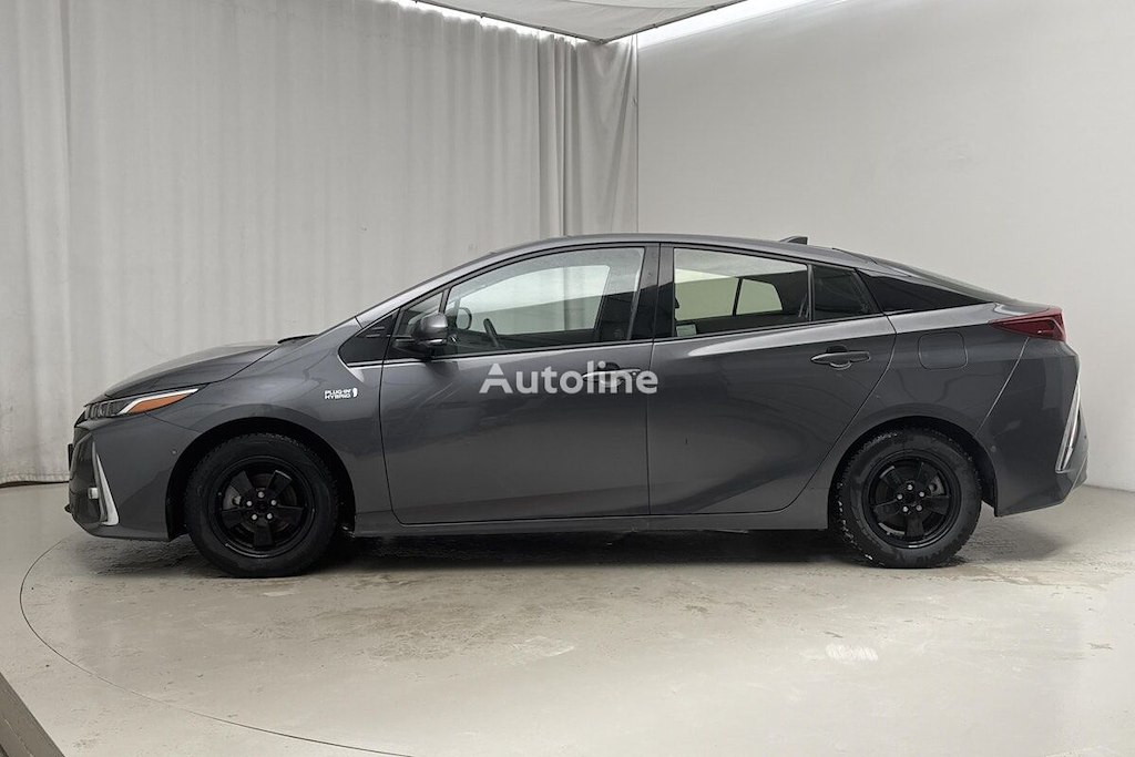 Prodaje se Toyota Prius hečbek na aukciji