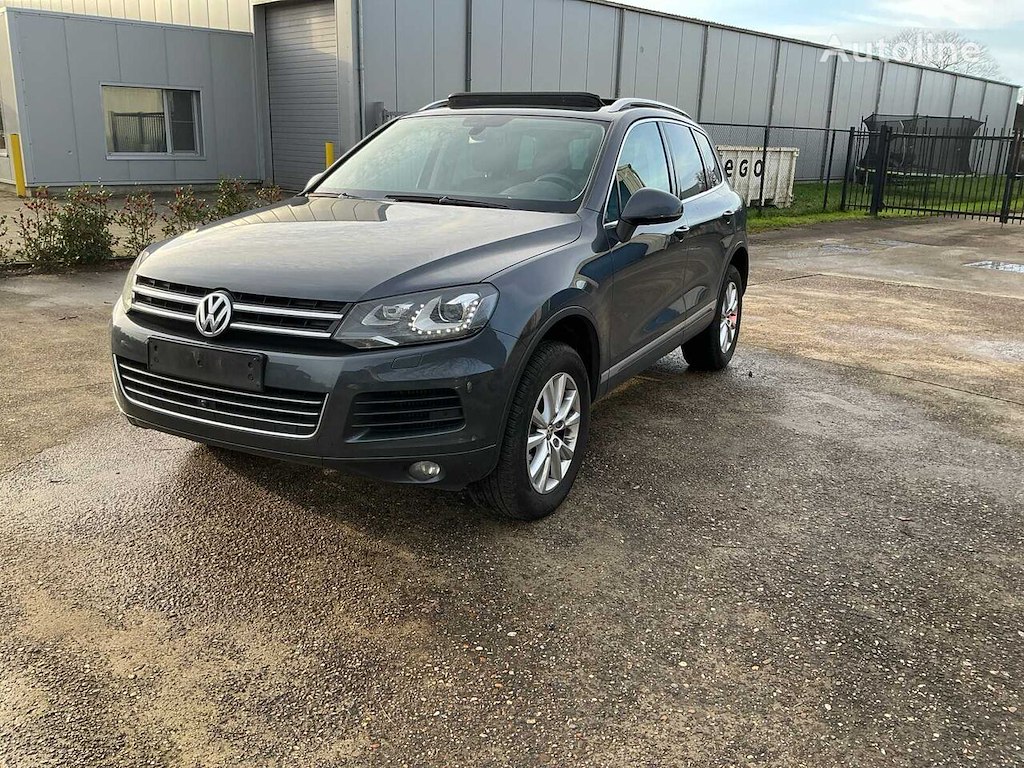 Prodaje se Volkswagen Touareg terenac na aukciji