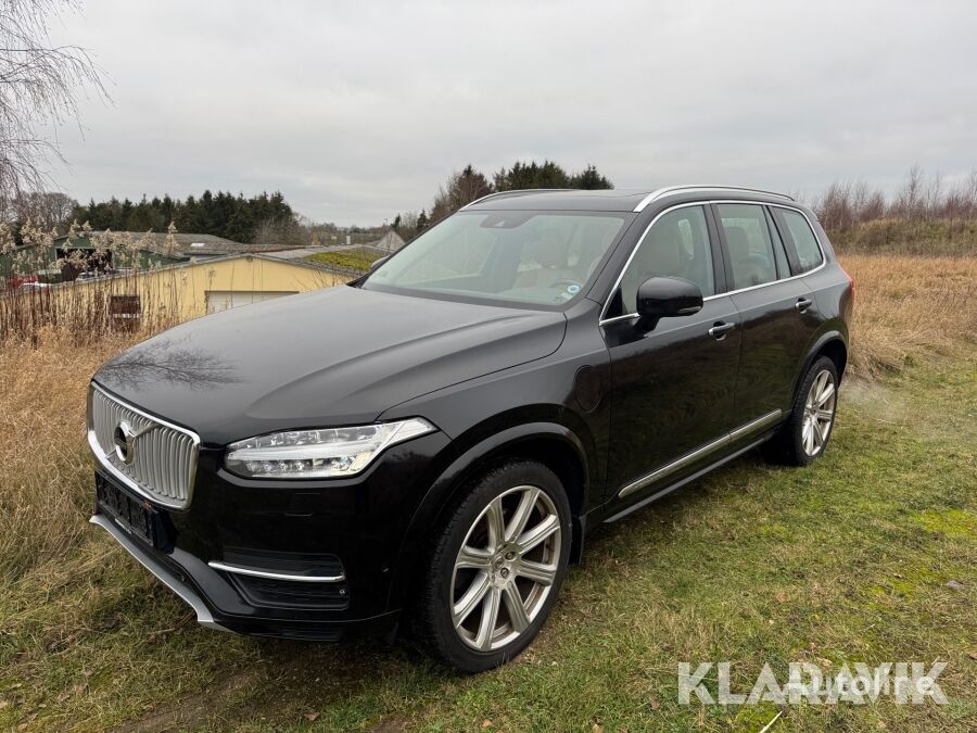 Prodaje se Volvo Vovlo XC 90 terenac na aukciji