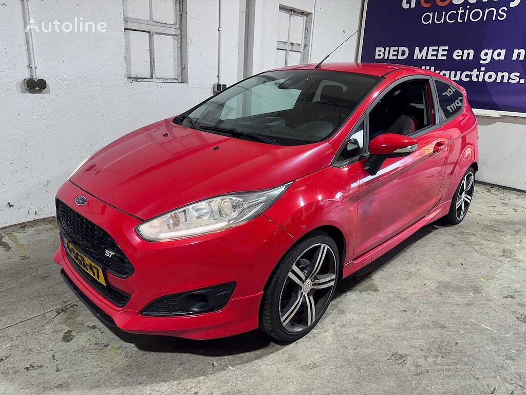 Prodaje se Ford Fiesta hečbek na aukciji