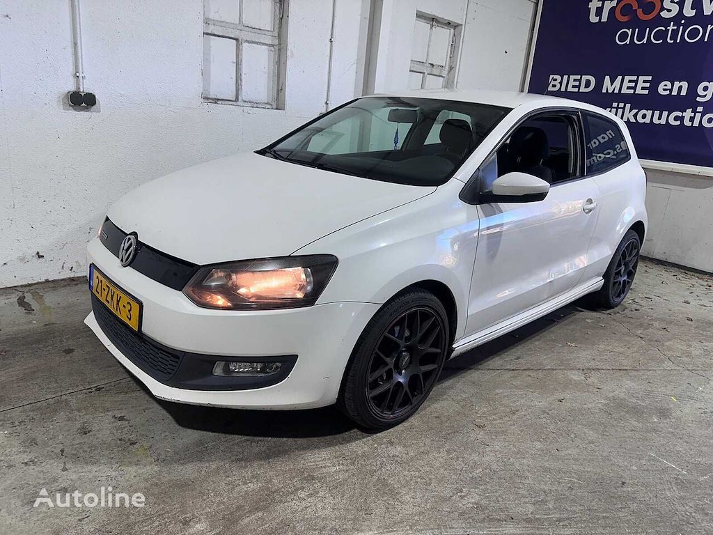 Prodaje se Volkswagen Polo hečbek na aukciji