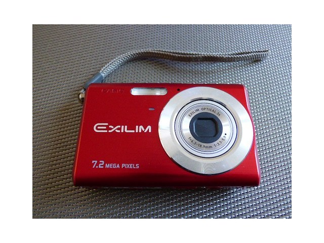 CASIO Exilim EX-Z70 - poluispravan digitalni aparat