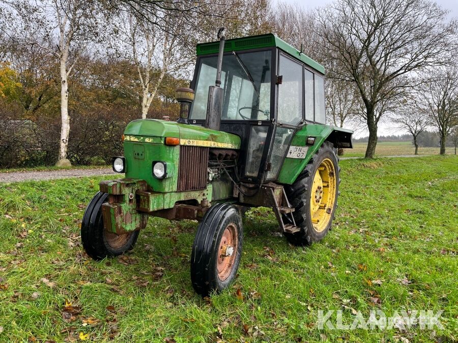 Prodaje se John Deere 2130 traktor točkaš na aukciji