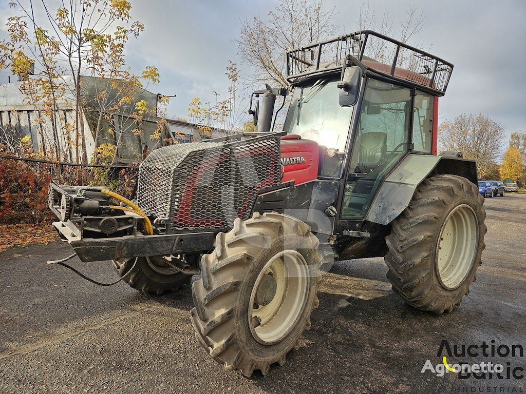 Prodaje se Valtra A 93H traktor točkaš na aukciji