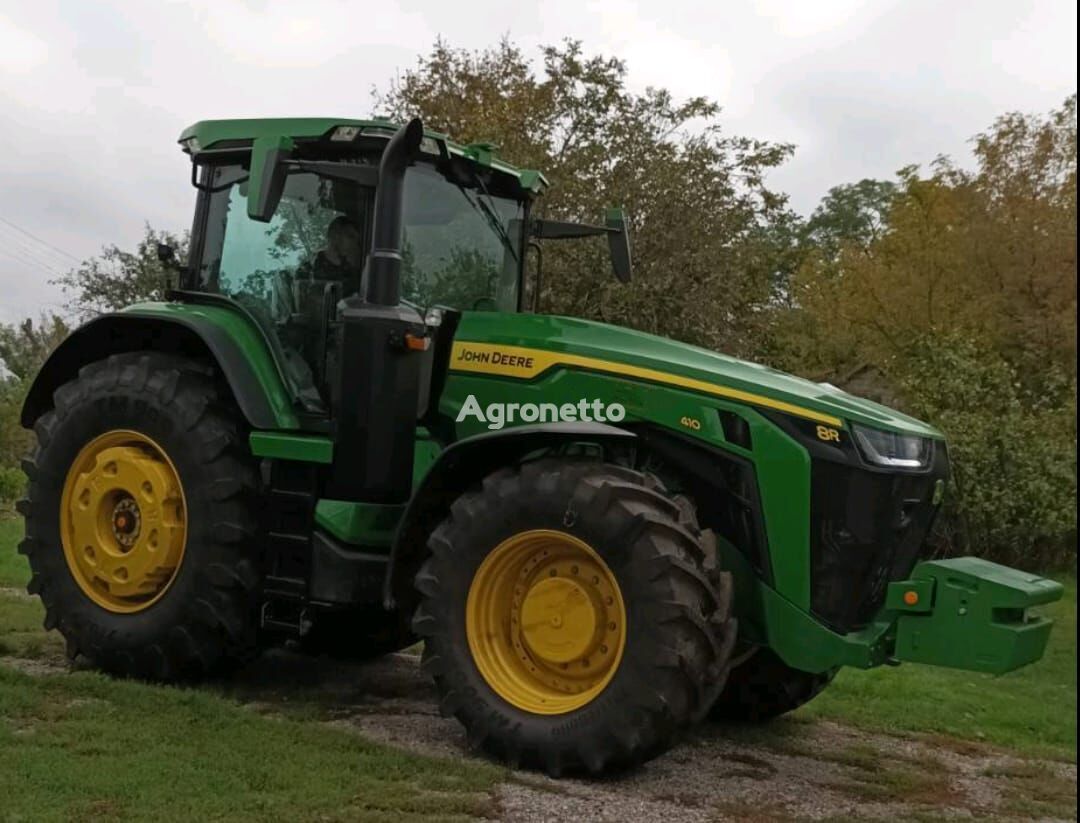 Novi John Deere 8R410 traktor točkaš