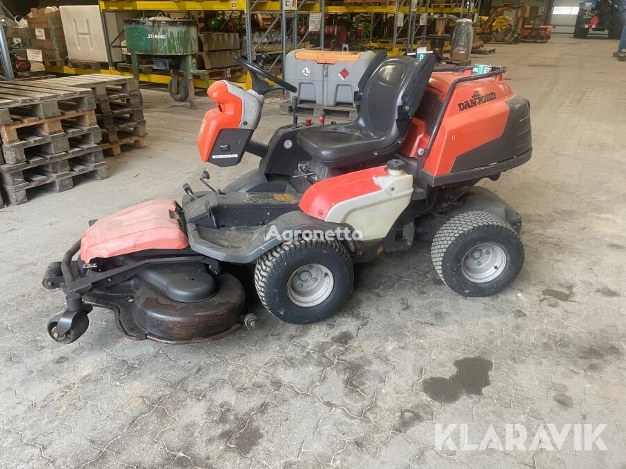 Prodaje se Husqvarna P524 traktor kosilica na aukciji