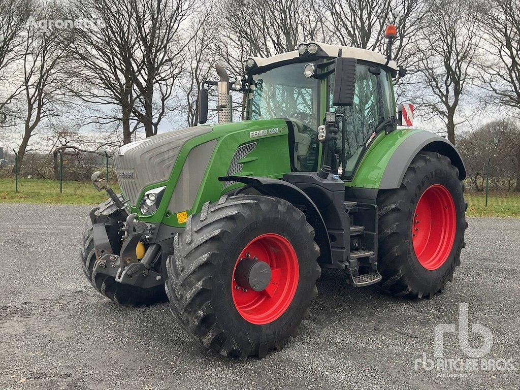 Prodaje se Fendt 828 VARIO S4 Profi Plus traktor točkaš na aukciji