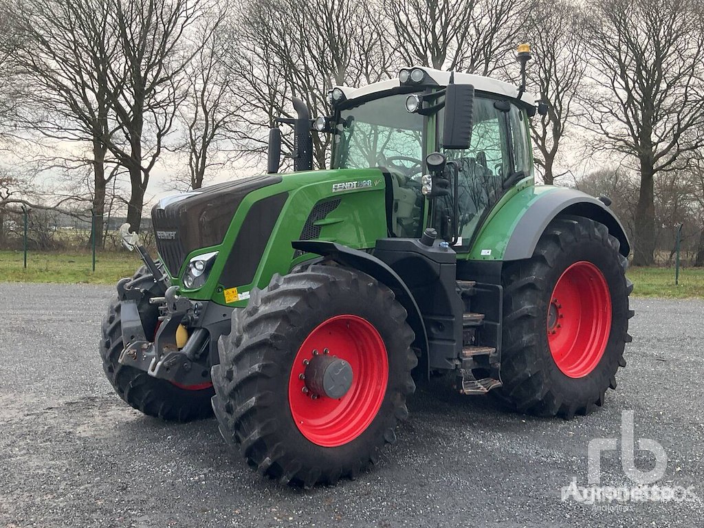 Prodaje se Fendt 828 VARIO S4 Profi traktor točkaš na aukciji