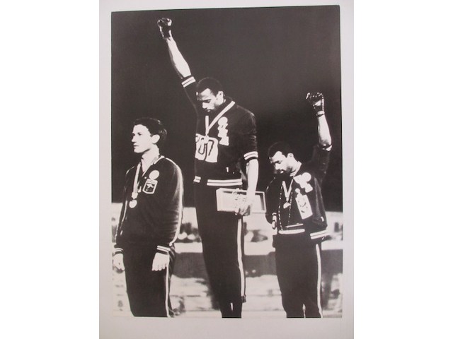 Fotografija Ol Igre Mexico The Black Power salute 1968.