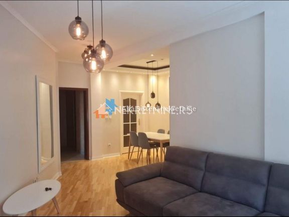 Vračar, Kalenić pijaca, 3.0 stan, 70m2, 950 EUR, ID 51346