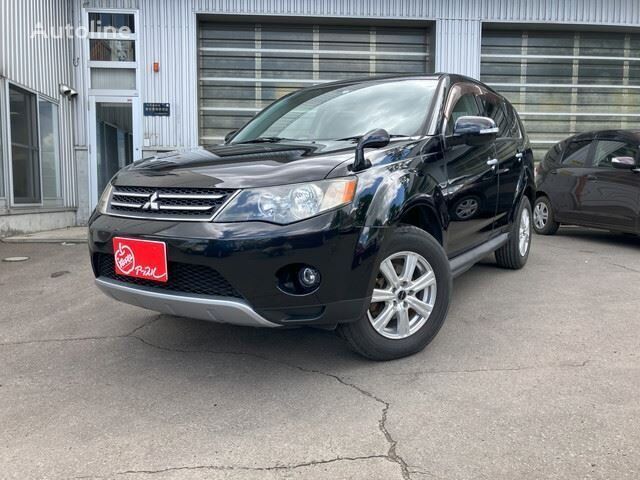 Mitsubishi OUTLANDER krosover