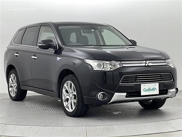 Mitsubishi OUTLANDER krosover