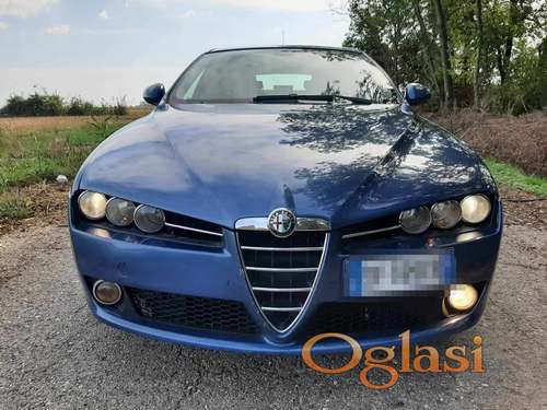 Alfa Romeo 159 branik kod boje 275A