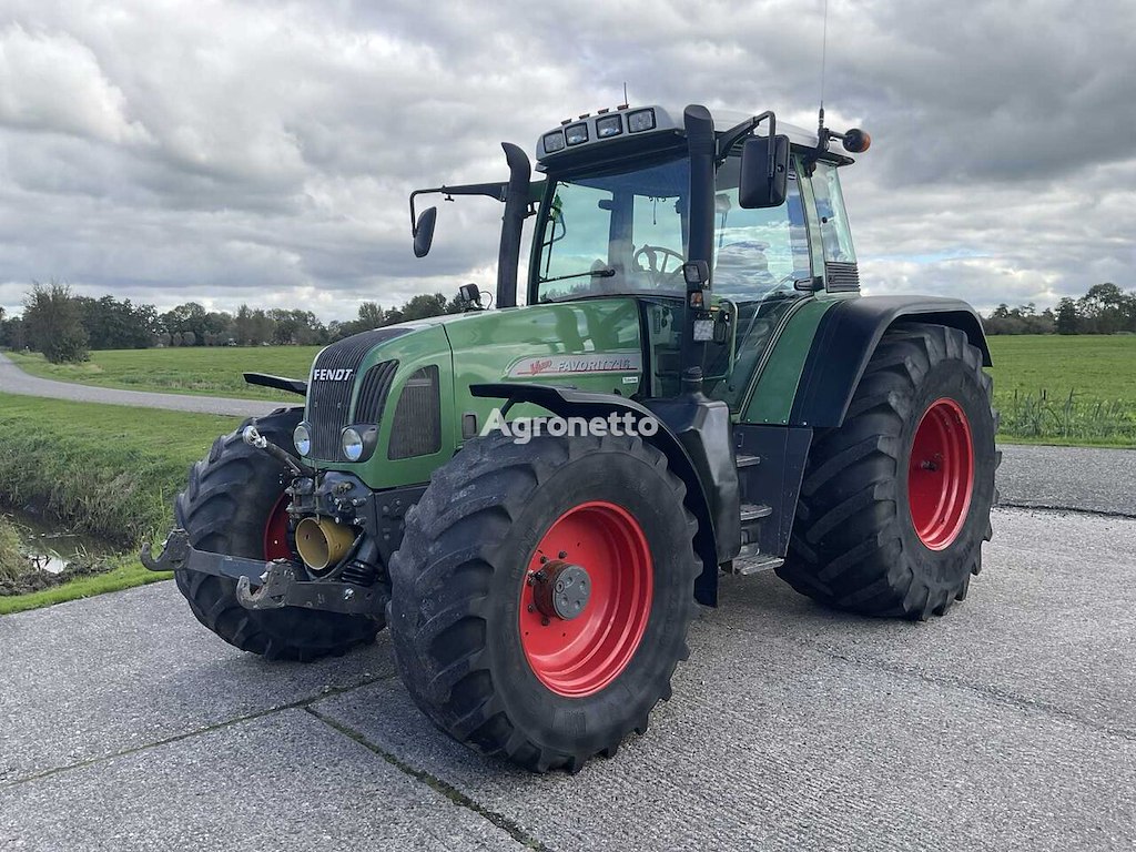 Prodaje se Fendt Vario 716 traktor točkaš na aukciji