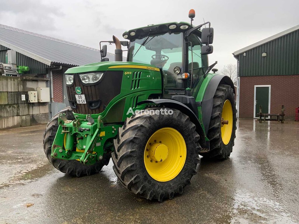 Prodaje se John Deere 6210R traktor točkaš na aukciji