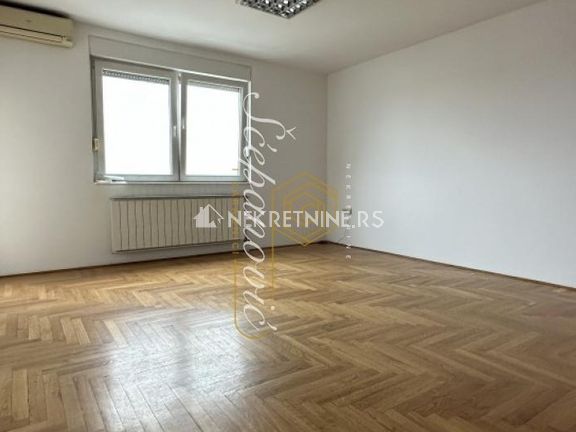 Novi Sad, Telep, 3.5 stan, 69m2, 164900 EUR