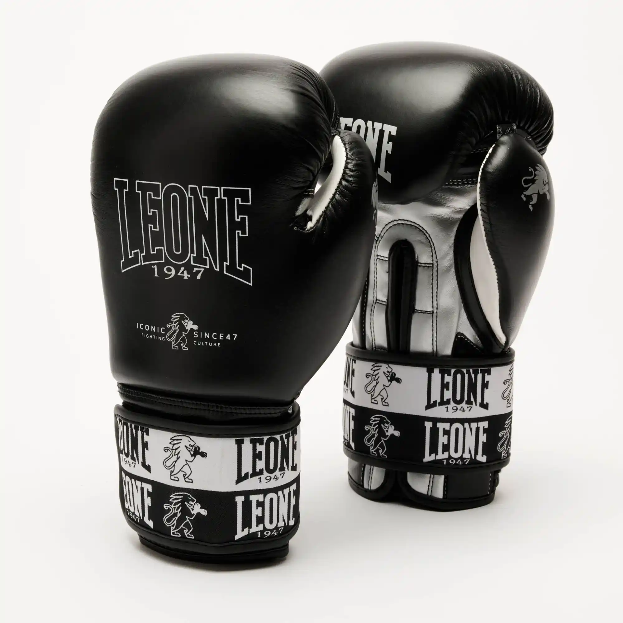 ICONIC BOXING GLOVES