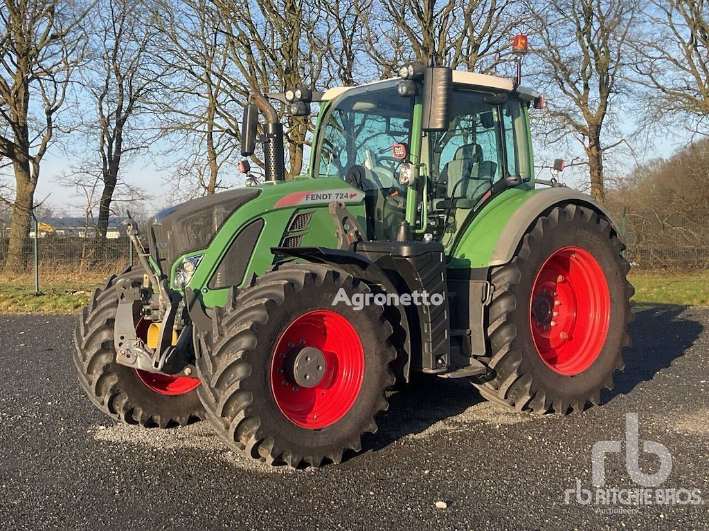 Prodaje se Fendt 724 S4 Profi Plus traktor točkaš na aukciji