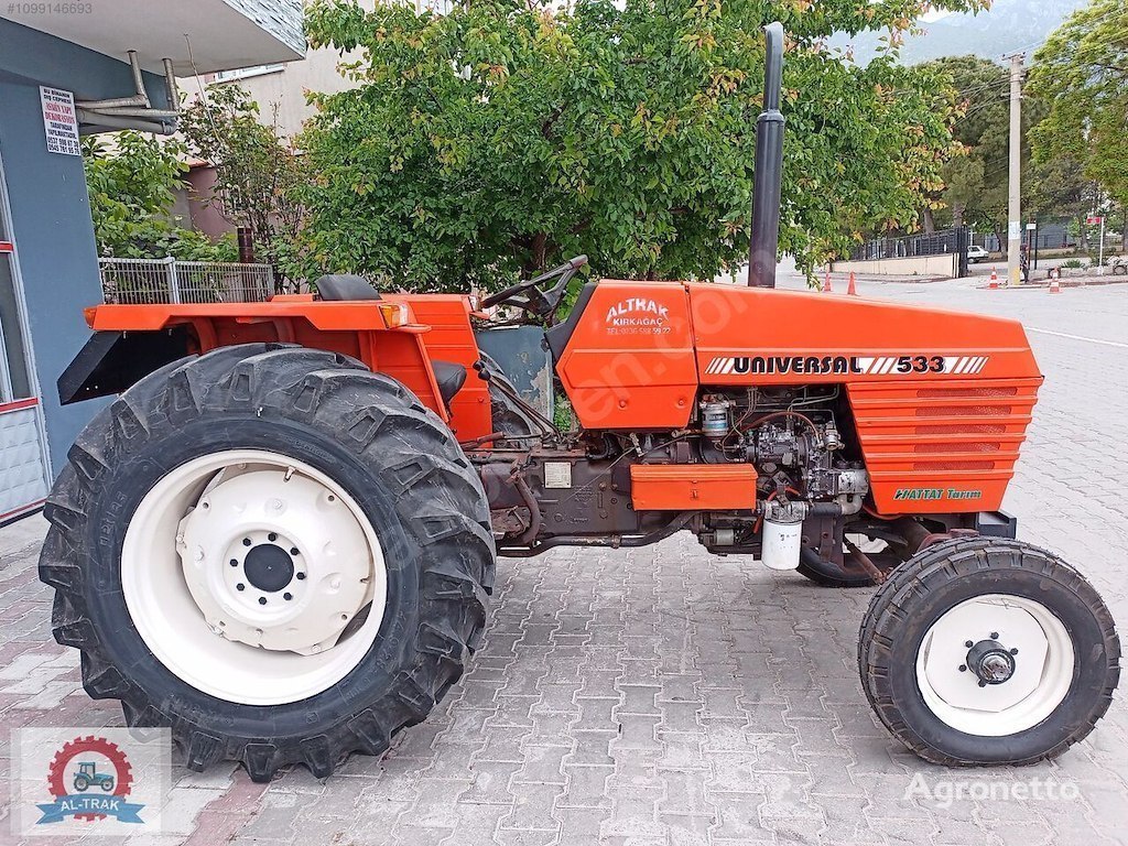 Universal 533 traktor točkaš