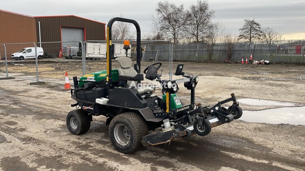 Prodaje se Ransomes HR300 traktor kosilica na aukciji