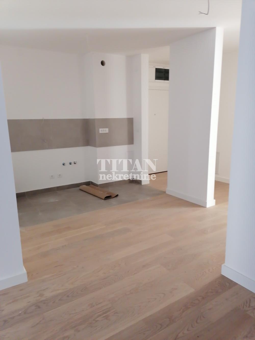 3.0 DORĆOL, POSLOVNI PROSTOR ID#5413 1.200 €