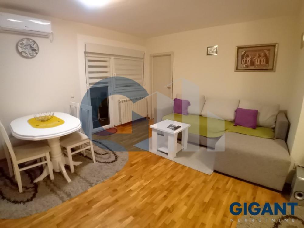 Pregrevica, Dvoiposoban stan za izdavanje, 60m2, 700€