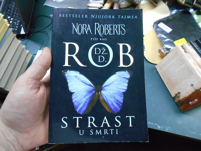 NORA ROBERTS kao Dž. D. Rob - STRAST U SMRTI