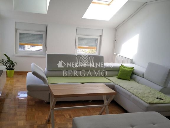 Lux stan 60m2 2.0 - Zemun polje, Akrobate Aleksića ID#1411