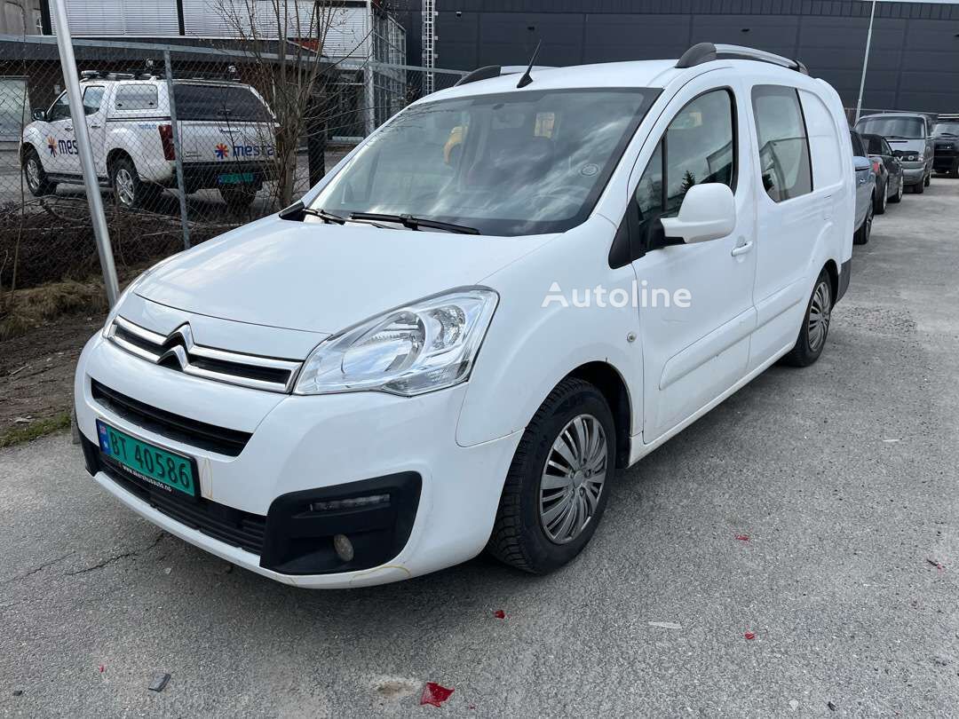 Prodaje se Citroen Berlingo laki furgon na aukciji